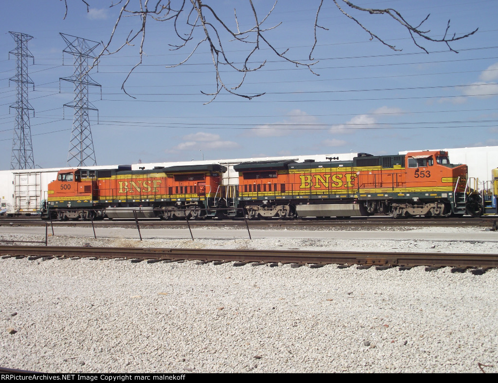 BNSF 553